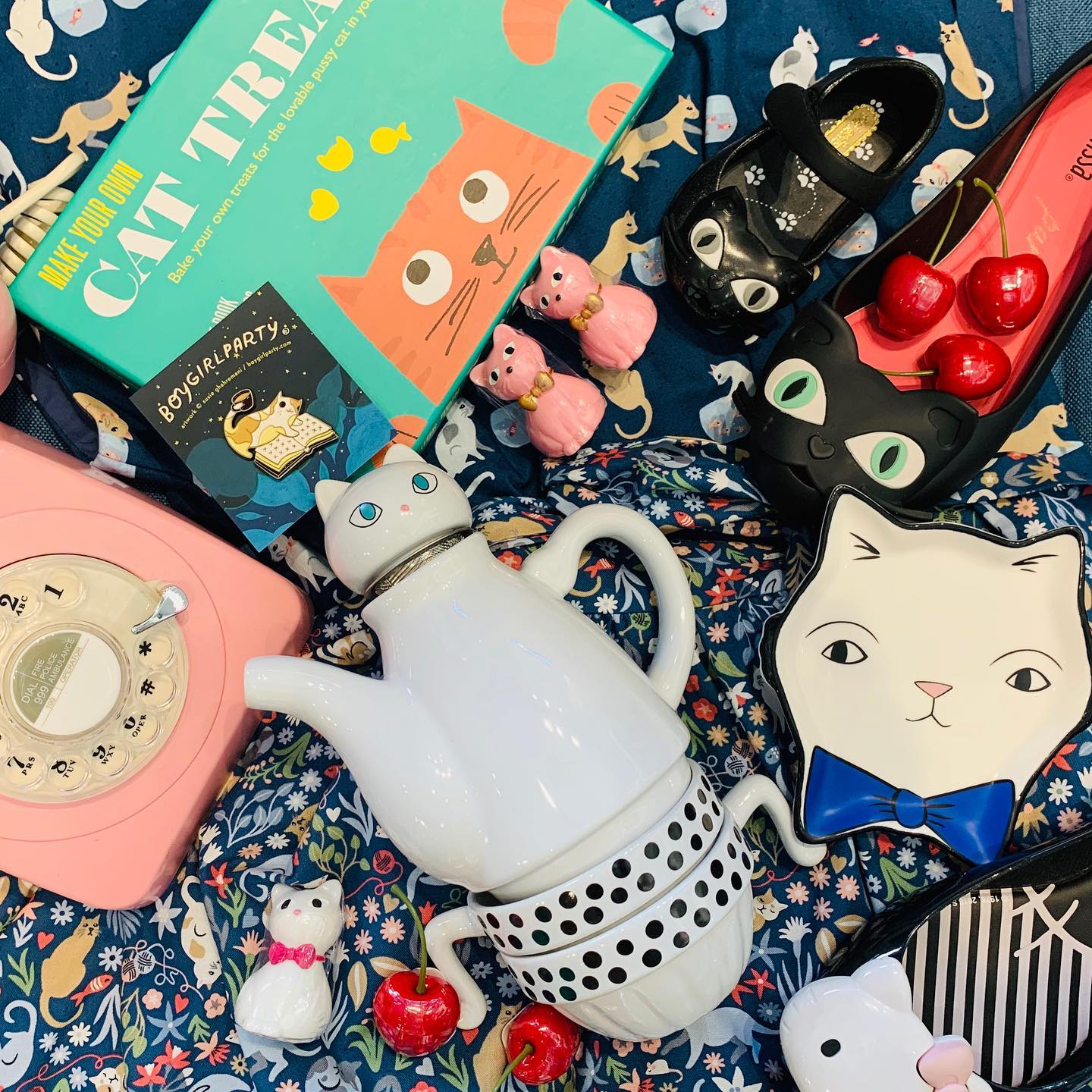 THE PERFECT GIFT FOR CAT LOVERS – Origami Doll